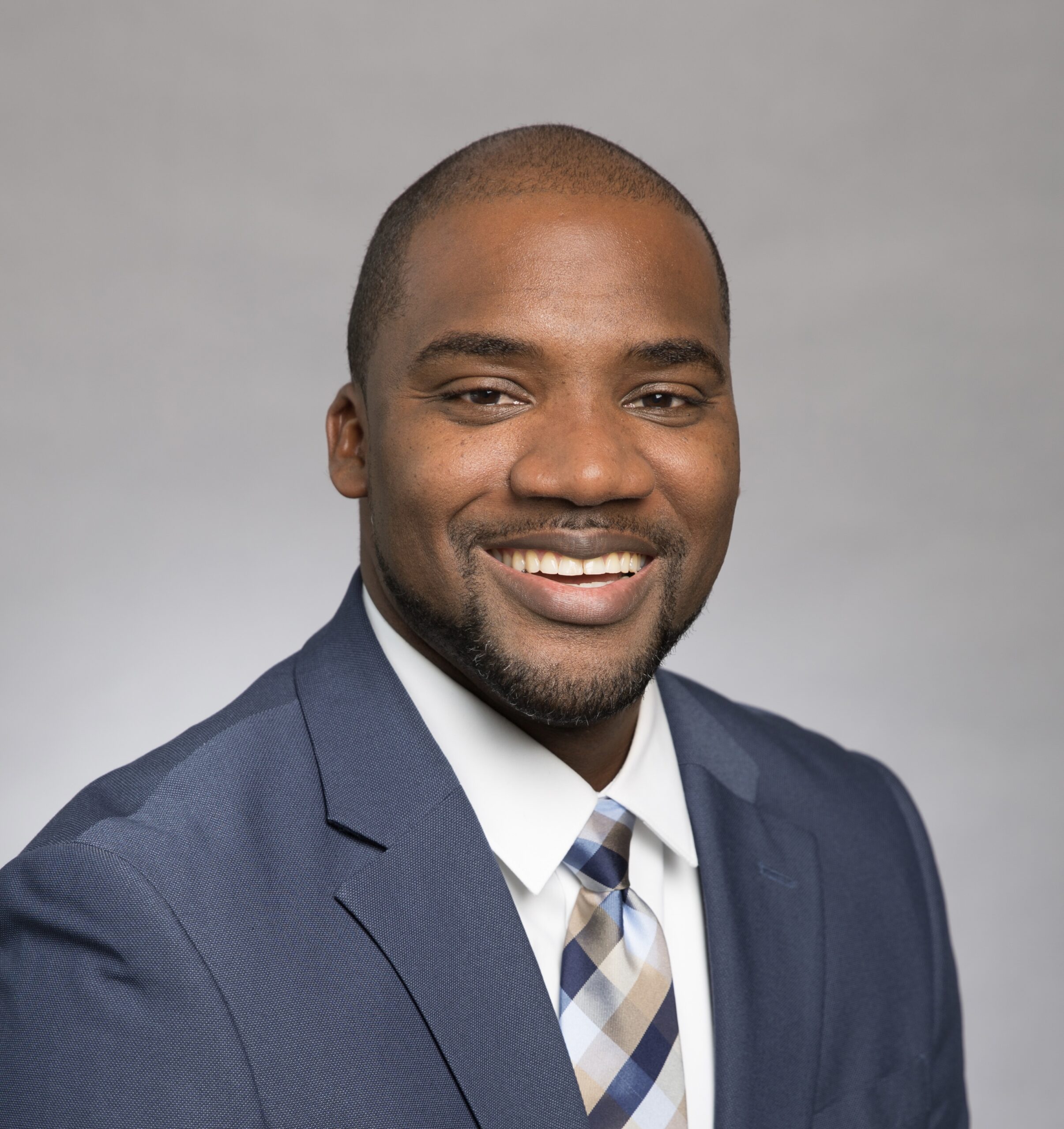 Executive Highlight: Roy Blaur - Daily News Network