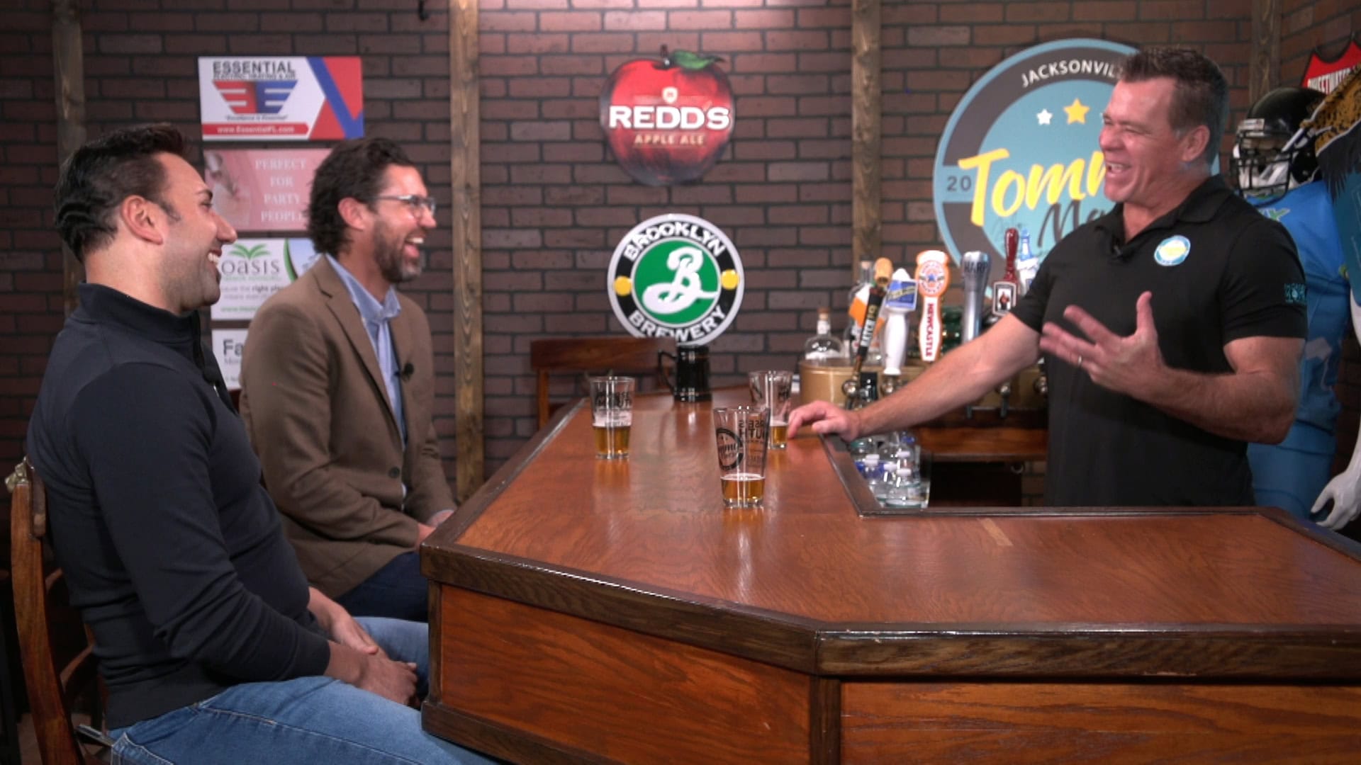 "The Horse's Mouth" with John Azar and Daniel Gilham - Daily News Network