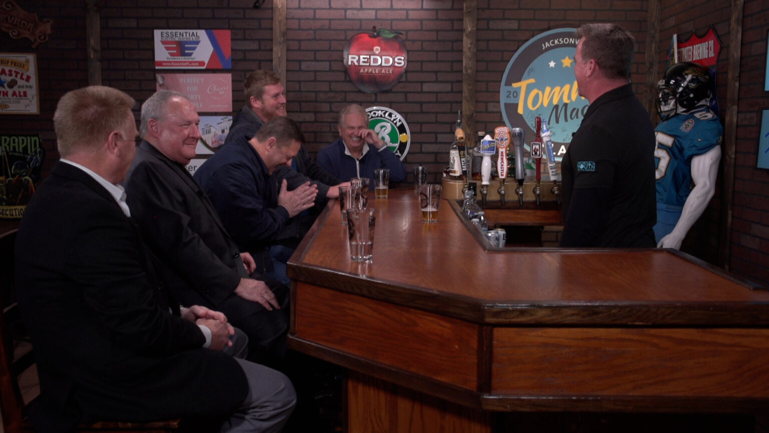 "The Horse's Mouth" with Bill Prescott, Keith Fairchild, Scott Simpson ...