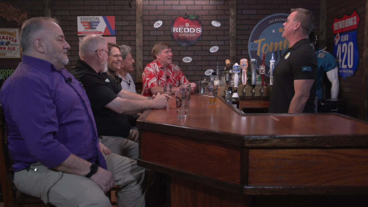 "The Horse's Mouth" with Hal Horton, Ty Strong, Mary Ann Forde, George ...