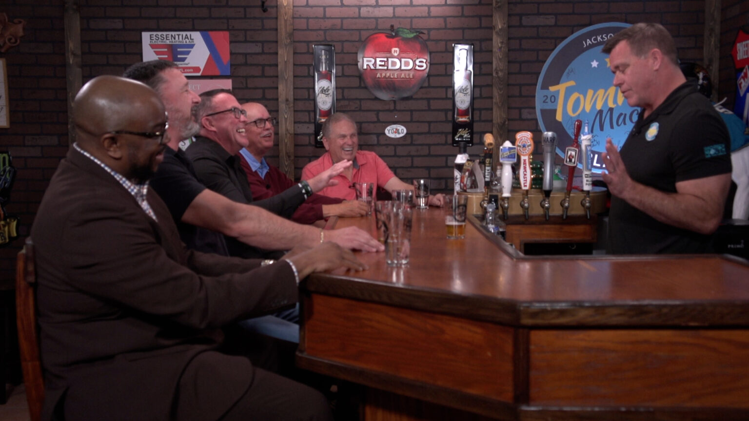 "The Horse's Mouth" with Jamar Suber, Anthony Williams, Matthew Ohlson ...