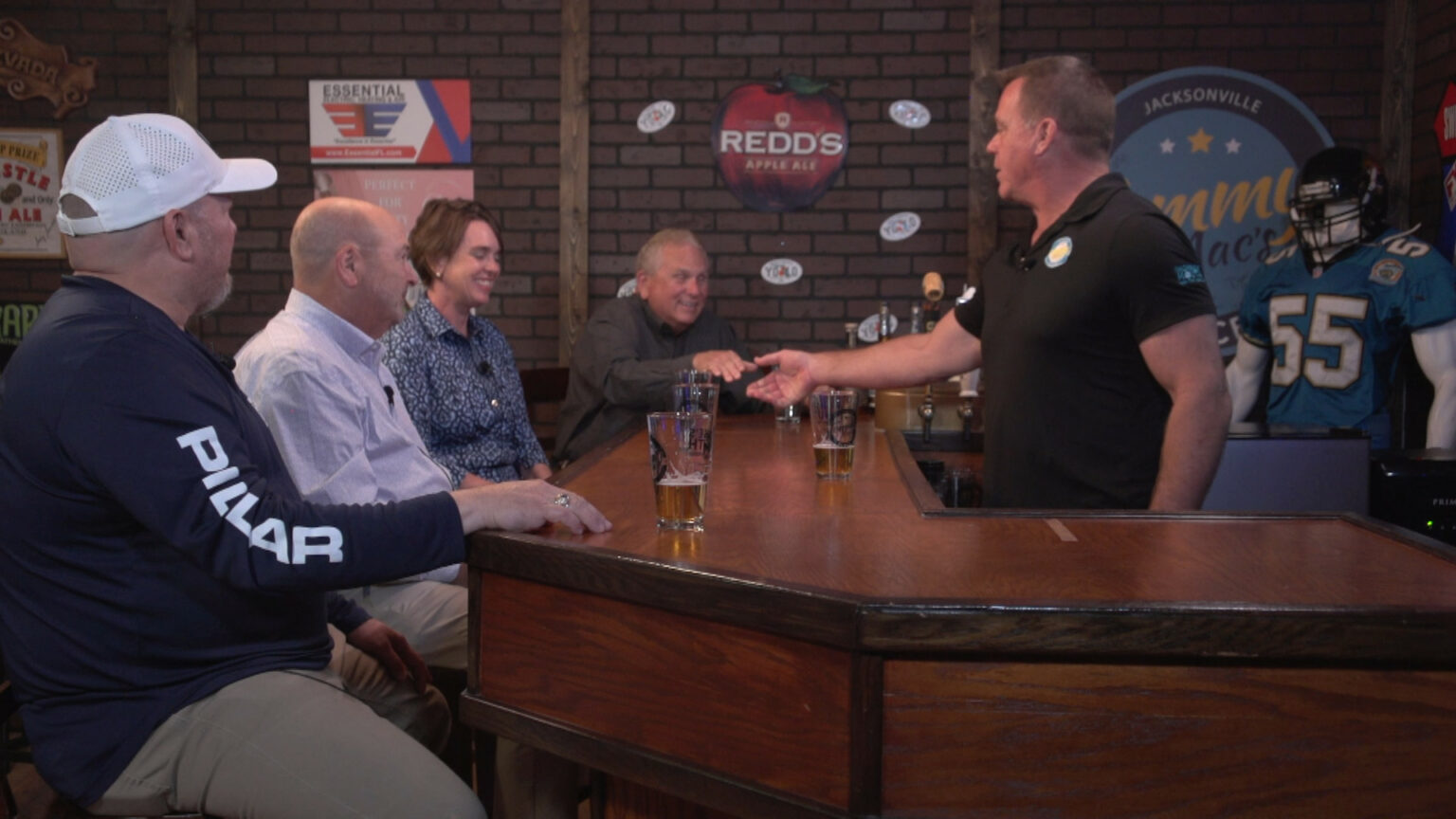 "The Horse's Mouth" with Shawn Griffith, Major Harding, Leigh Fogle ...