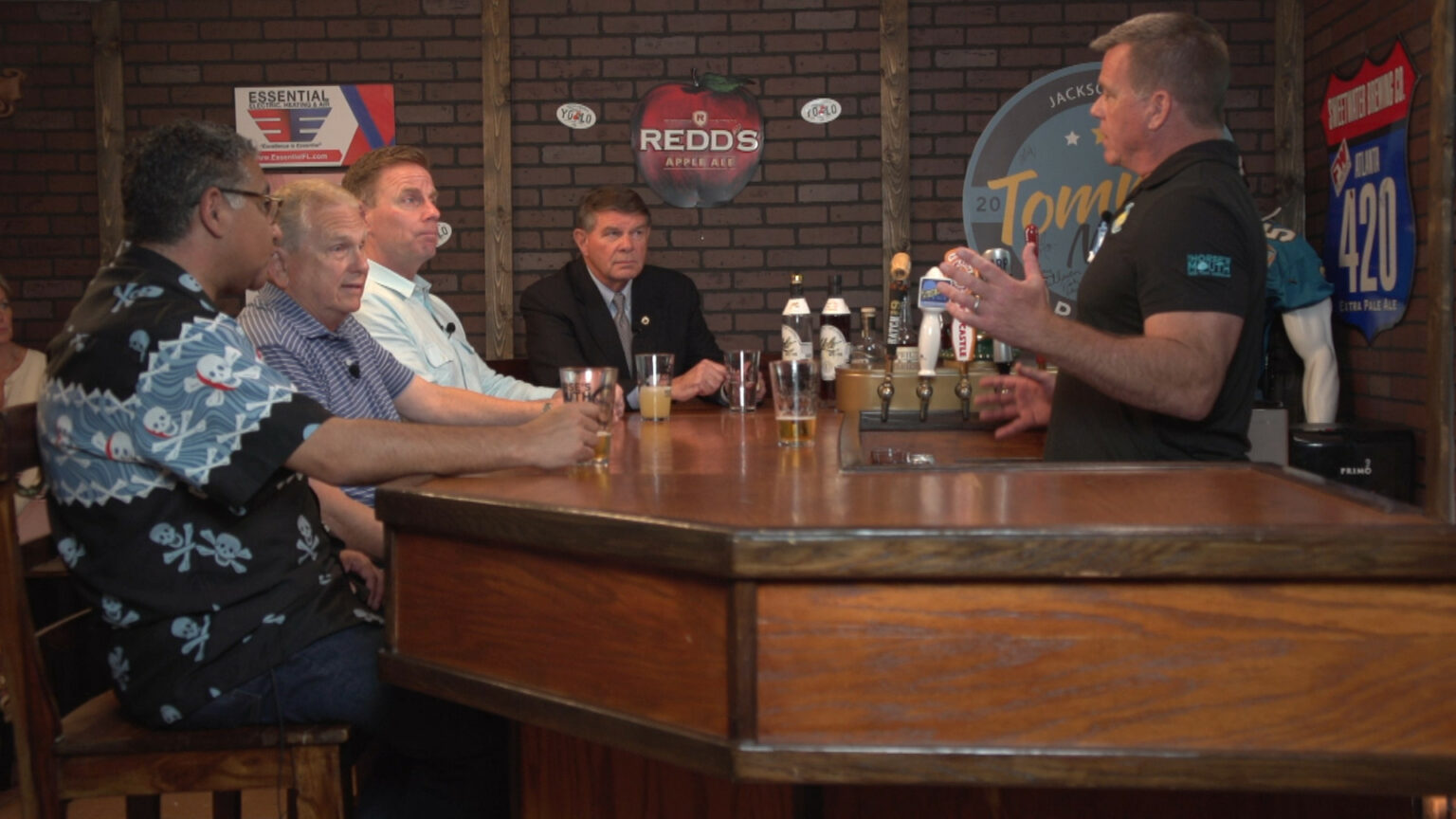 “The Horse’s Mouth” with David Vega, Coach Dave Campo, Brian Sexton and ...