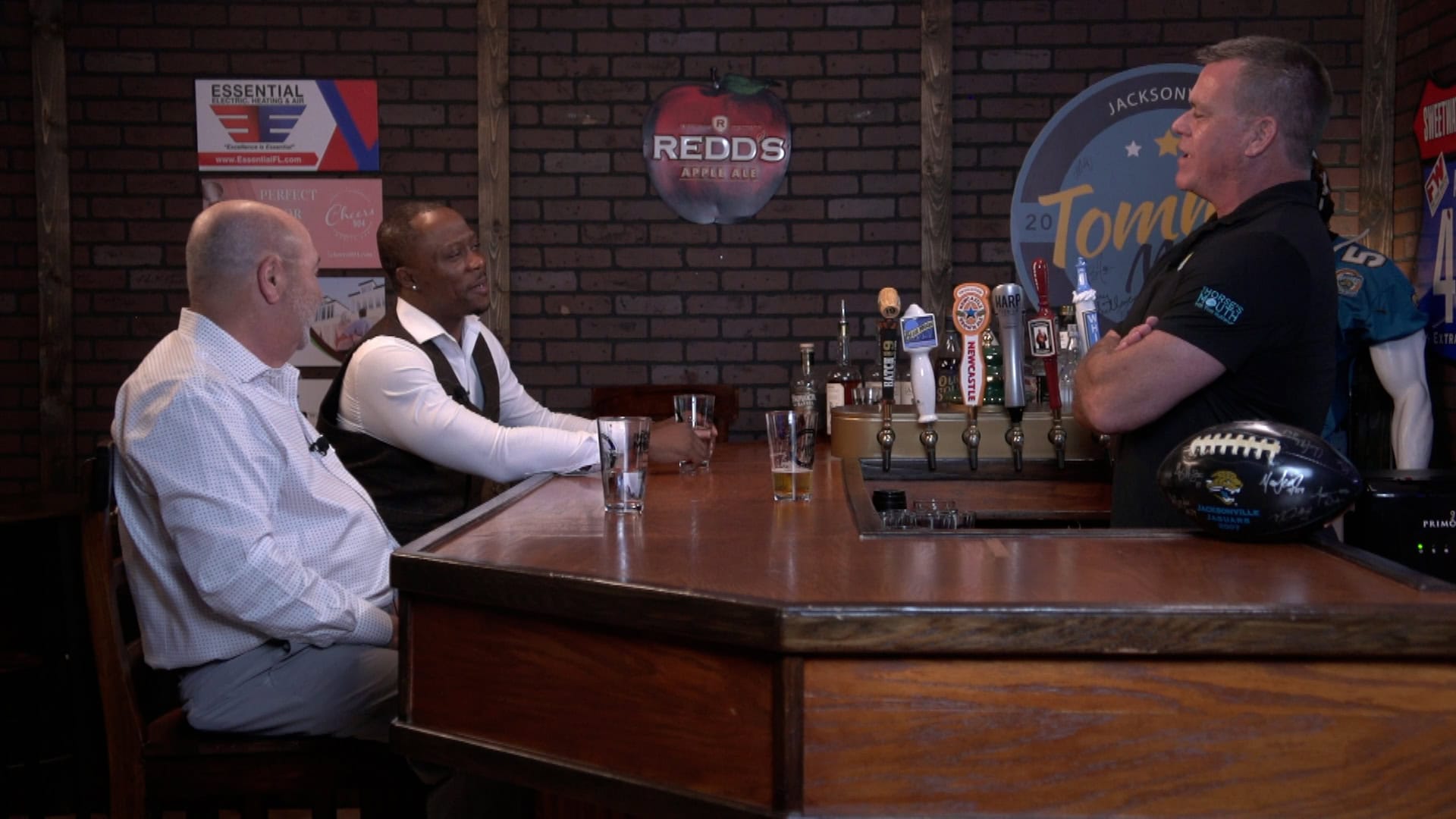 “The Horse’s Mouth” with Major Harding and Gregory Linder - Daily News ...