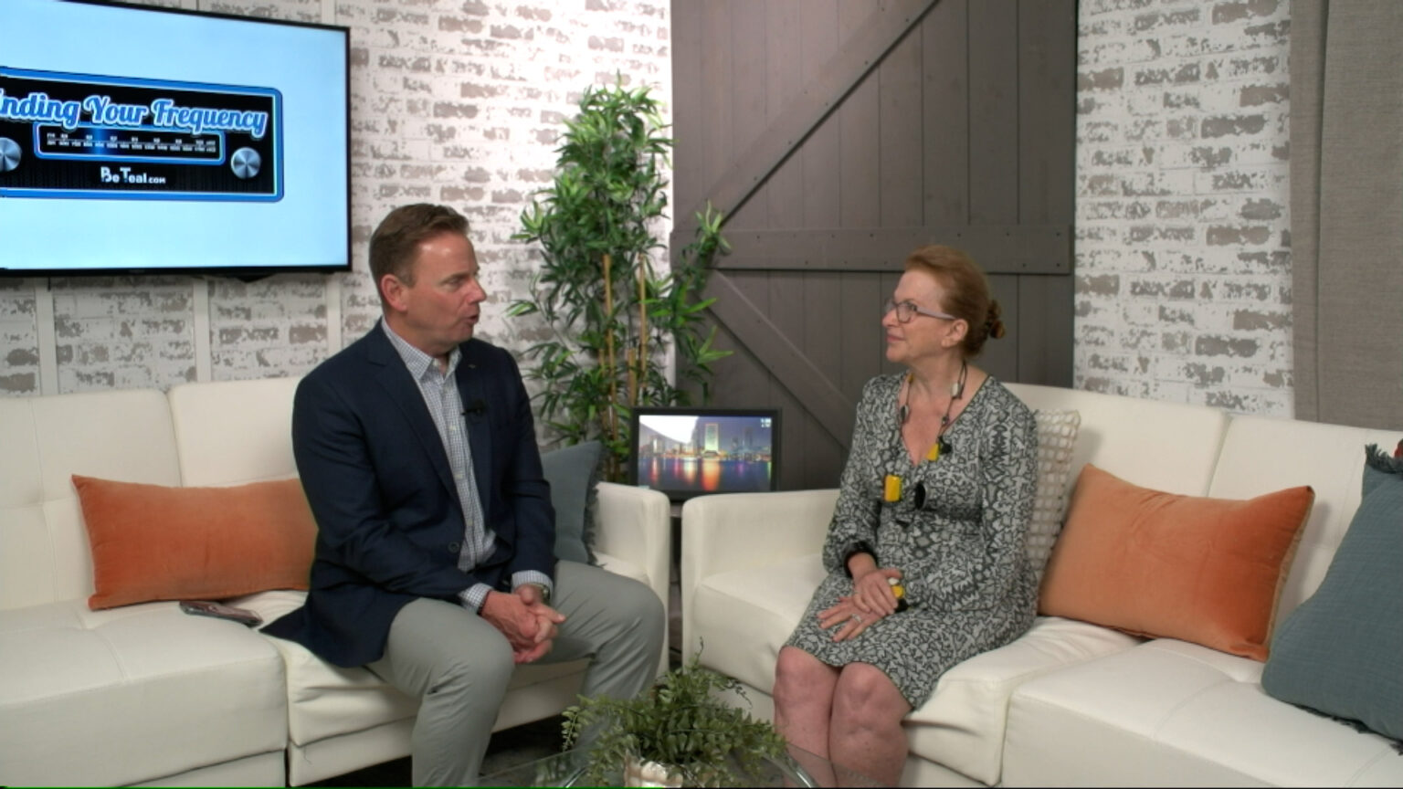 "Finding Your Frequency" with Bonnie Hayflick of Bonnie Hayflick PR ...